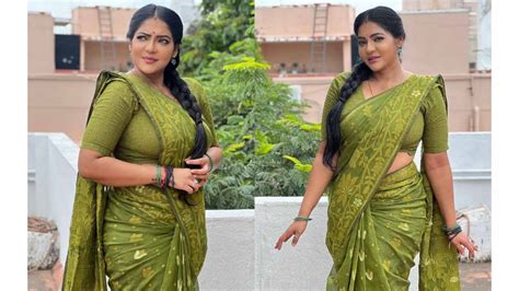 Tamil Serial Actress Reshma Pasupuleti Hot Photos In Green Saree Glamsundari In