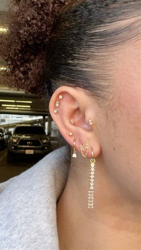 Pin By Theos On Loucura Valhalla Piercings Nipped Piercing Cute