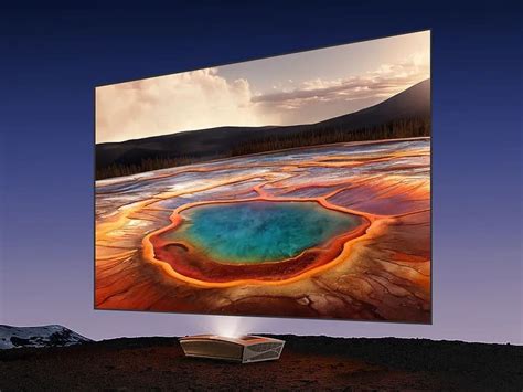 Se presenta el nuevo proyector láser K UST tricolor Casiris H