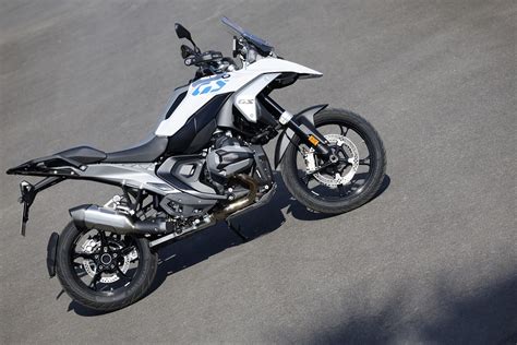 Metzeler O Pneu Escolhido Para A Nova BMW R 1300 GS Motorcycle Sports
