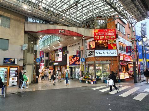雨に濡れないpal商店街を行く。 勝手に高円寺。