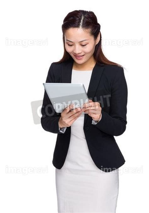 【女の子 ビジネスウーマン 秘書 管理職 デジタル 格式 積極的 綺麗】の画像素材35082803 写真素材ならイメージナビ