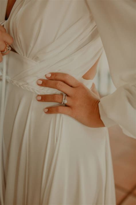 Manicura De Novia 2023 Tendencias Para Todos Los Gustos Inspiración
