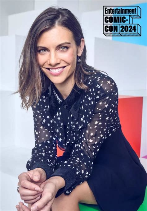 Lauren Cohan Outfits And Style Photos • Celebmafia