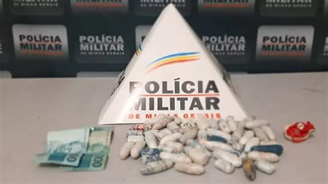 Buchas De Maconha E Carregador De Celular São Encontrados Em Estômago