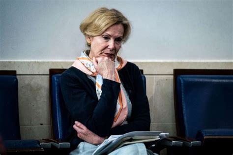 Adjuncta Lui Fauci Deborah Birx A Spus Că „ei Au știut De La Bun