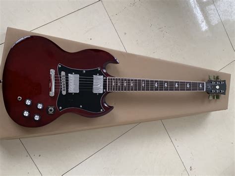 Guitarra Elétrica Sg Angus Young Signature Cherry Red Replica Chinesa