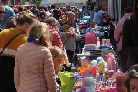 Brocantes Et Vide Greniers Dans Le Val D Oise Le Planning Du Week End