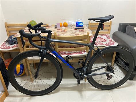 Giant Tcr Advanced 2 Kom 2022 運動產品 單車及配件 單車 Carousell