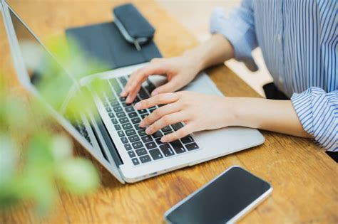 「申し伝える」の正しい使い方とビジネスシーンでの効果的な類語の選び方 マナラボ