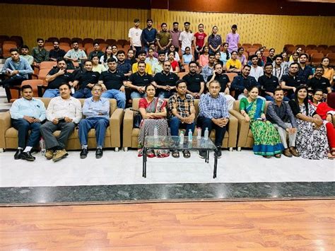 Jagrati Choure 🇮🇳 • On Linkedin Scsit Davv Placements Guidance