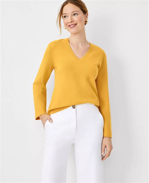 V Neck Flare Sleeve Sweater