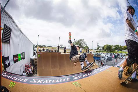 Photos Tony Hawk Bam Margera More Were At The Skatepark Of Tampa For