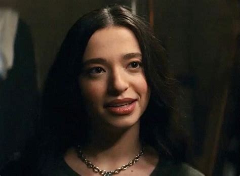 Mikey Madison Amber Freeman Scream In 2022 Freeman Celebrity