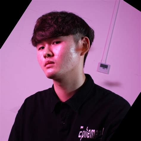 Jun Jie Yap Graphic Design Cum Marketing Runningmen Corporate Caterer In Kl Linkedin