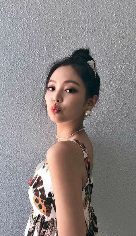чб лиса и дженни Jennie Blackpink Lisa Kızlar Koreli Kadın