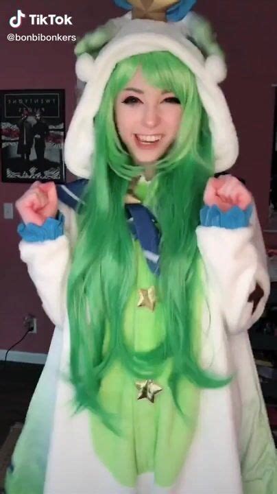 Lulu Cosplay Cops Robbers