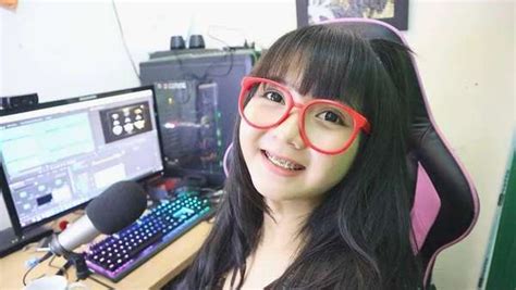 8 Gamer Cantik Dan Seksi Indonesia Paling Jago DIGITEK ID