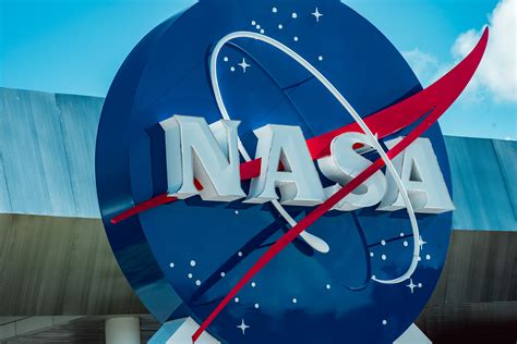 La Nasa Dévoile Son Plan Pour Retourner Sur La Lune Branchez Vous
