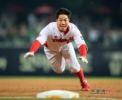 끝없는 경쟁 Kia 이창진은 작년 주전의 자존심을 모두 버렸다
