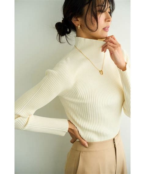 Emma Taylor（エマテイラー）の「ホールガーメントタートルニット（ニットセーター）」 Wear