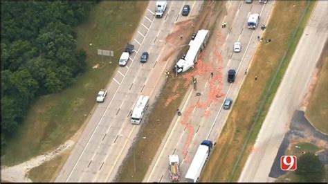Semi Rollover Spills Copper Wrecks Motorcycles On I 44 In Ne Okc
