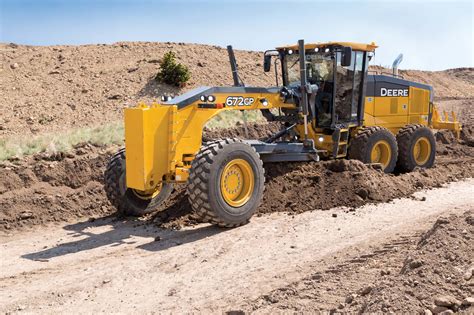 John Deeres Graders Now Feature Low Emission Engines Global Highways John Deeres Graders Now Feature Low Emission Engines Global Highways