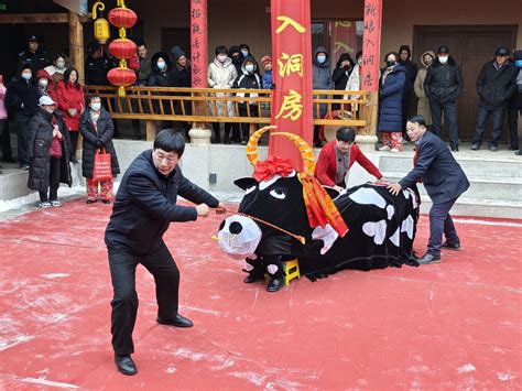 临泽县人民政府 【组图】一起来看高老庄里“花式”闹元宵！