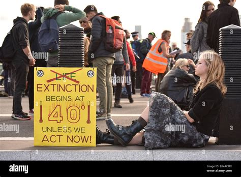 London Uk 1 October 2022 Hundreds Of Just Stop Oil And Extinction