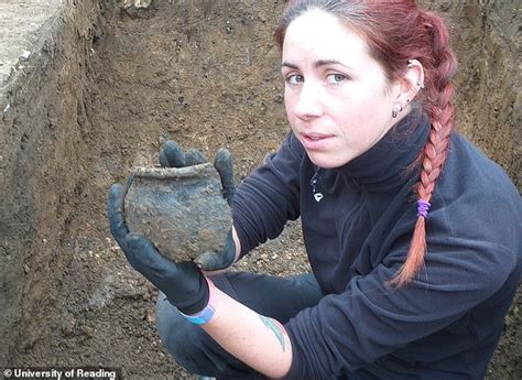 Queen Cynethryth Of Mercias Monastery Found Near Berkshire Church Big World Tale