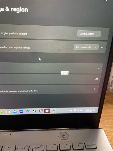How Do I Make This Go Away The Minimize Button Is Grayed Out R