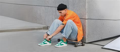 Купити чоловіче взуття у Харкові недорого