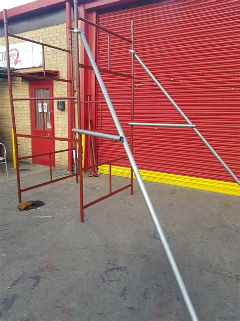 Galvanised Outriggers Quickfit Scaffold Towers
