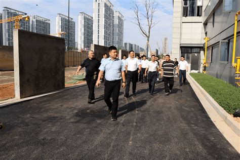 胡勇春在检查第28届中国五金博览会筹备工作时指出 再接再厉把各项工作做实做细做到位 确保办出特色办出水平办出精彩国际会展中心永康部门