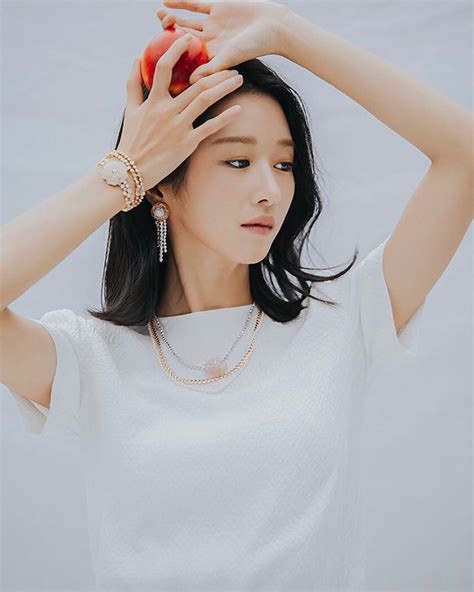 285 Likes 1 Comments Seo Ye Ji 서예지 Yejipea On Instagram New Pics From An Old Photoshoot