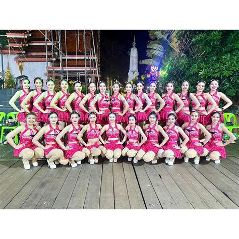 น้องนาย รำวงย้อนยุค คณะเพลินพิศวงศ์ทัศวรรณ รำวง รําวงเพชรบุรี ยืนงง