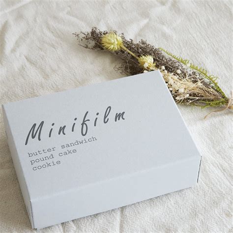 苺ミルクバターサンド Minifilm お取り寄せスイーツ、バターサンド、焼菓子