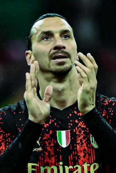 Zlatan Ibrahimovic Bromeó Con La Posibilidad De Volver A Jugar Tal