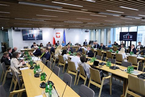 Komisja Za Projektem Zmian W Przepisach O SN
