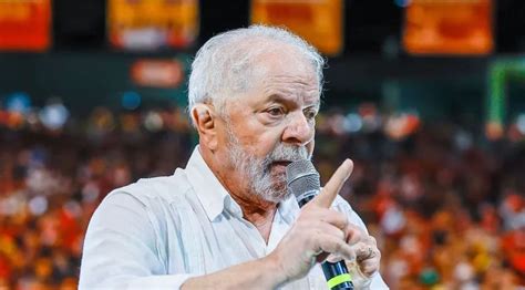 Sob Forte Esquema De Segurança Lula Participa De Ato Político No