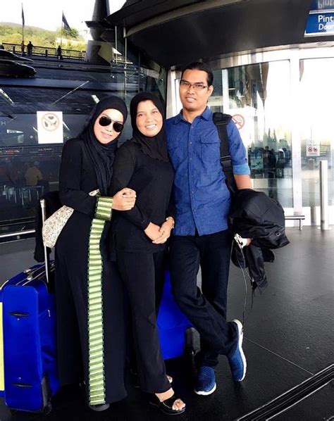 Shuib Sepahtu Kahwin Ini Biodata Isterinya Watie Hanifiah Iluminasi
