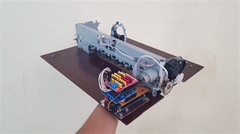 3 axis cnc plotter from dc motors and optical encoders 15 steps with