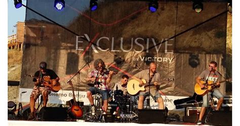 Фондацията с първия си концерт на плажа в Лозенец тази вечер Снимки