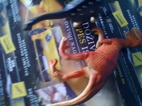 Igracke Dinosaurusi Mali Oglasi I Prodavnice