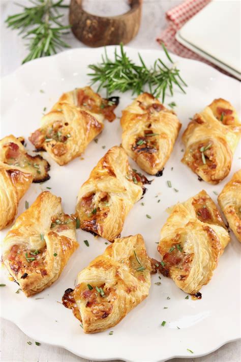 Ham And Cheese Party Puffs Are Easy Puff Pastry Appetizers For Holidays