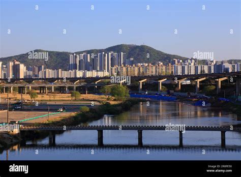 Vue sur la ville de Séoul en Corée du Sud Paysage urbain des quartiers