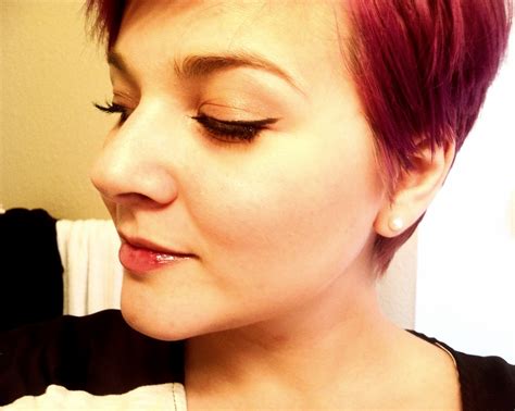 Dashs Personal Styling Makeup Monday False Lashes Tutorial