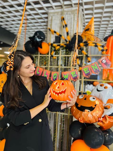 Vera Abuladze On Linkedin Halloweendecorations Officeculture