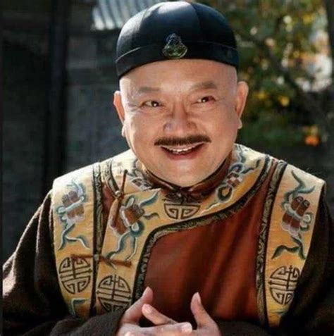 嘉慶賜死和珅，和珅拿出乾隆遺詔，打開後只有3字，頓時心如死灰 每日頭條