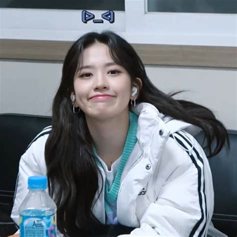 Atzshye Kpop Girls Just Girl Things Smile Icon